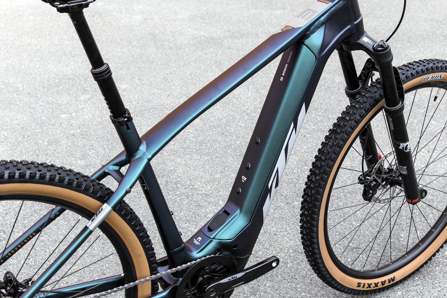 MACINA TEAM 791 2023/24 - horské elektrokolo KTM s pevným rámem ...